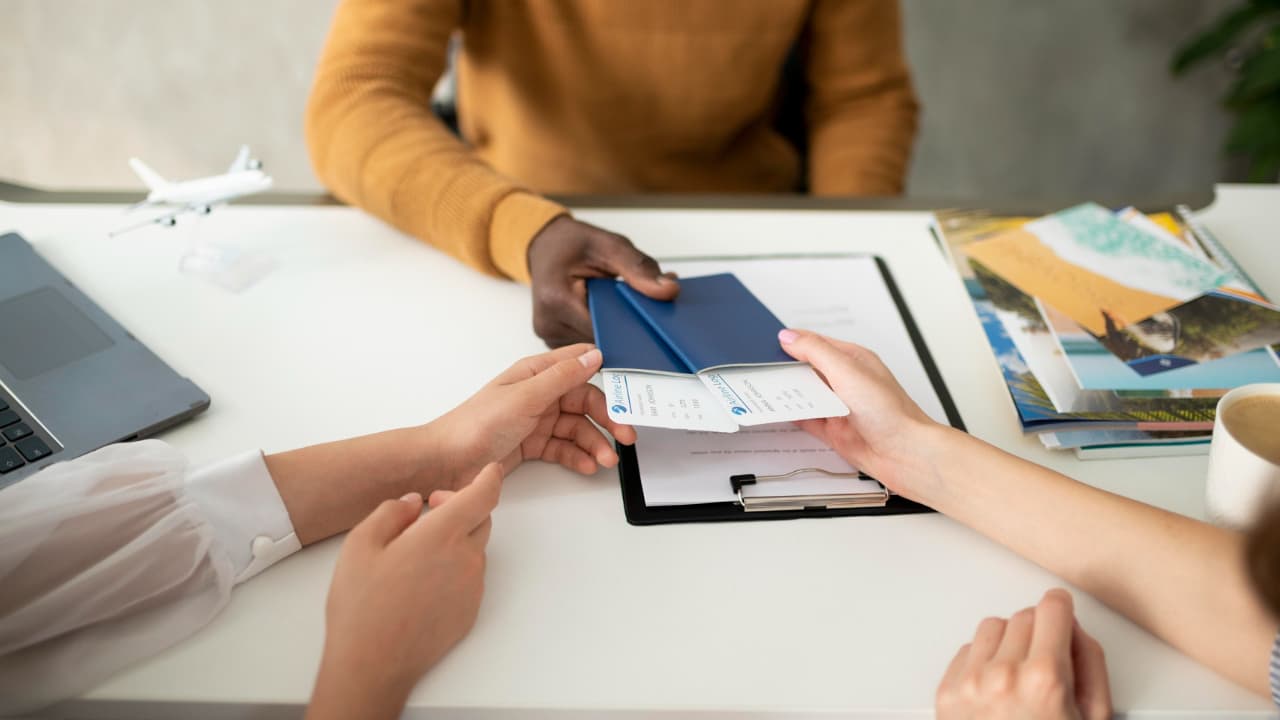 Registro Oficial del día: Reforman instructivo para cambio de domicilio ...